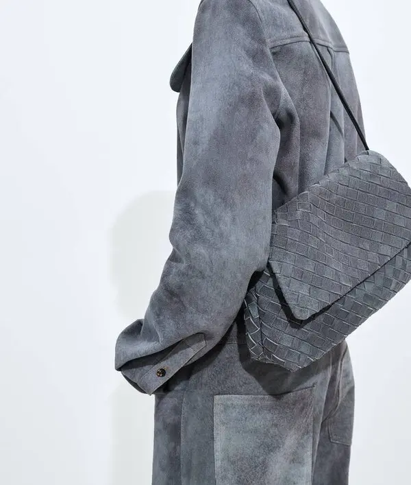Bottega Veneta Giorno Intrecciato Suede Shoulder Bag - Gray