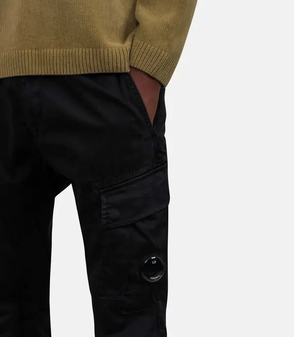 C.P. COMPANY Cargo Sateen Pants - Black