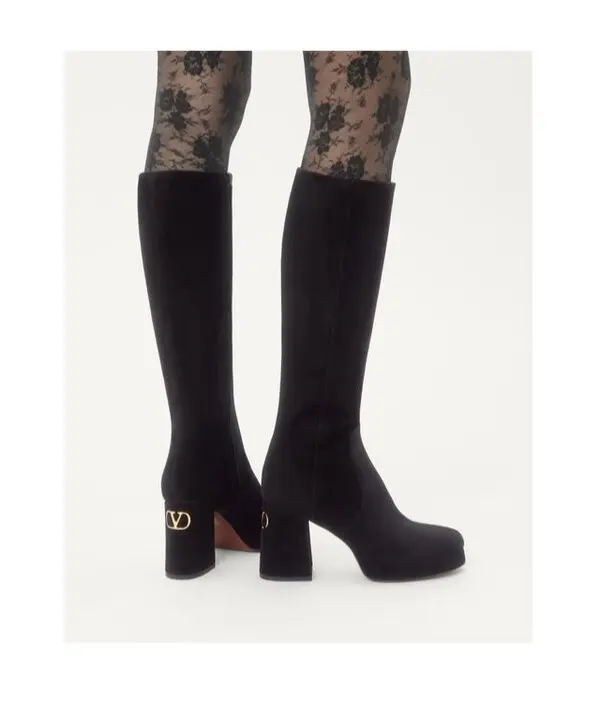 Valentino Garavani Fawcette Platform Boot In Crust Leather 90mm