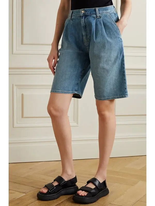 NILI LOTAN Julie Pleated Denim Shorts