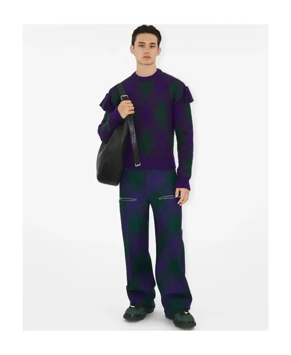 Burberry Diamond-pattern Crewneck Knitted Jumper With Tassel Shoulder Detail