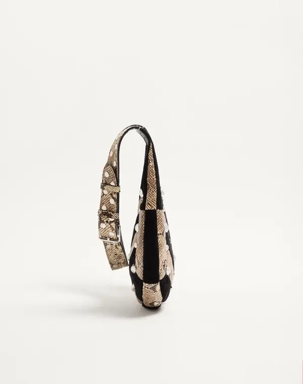 Valentino Garavani Vlogo Signature Chevron Shoulder Bag - Black