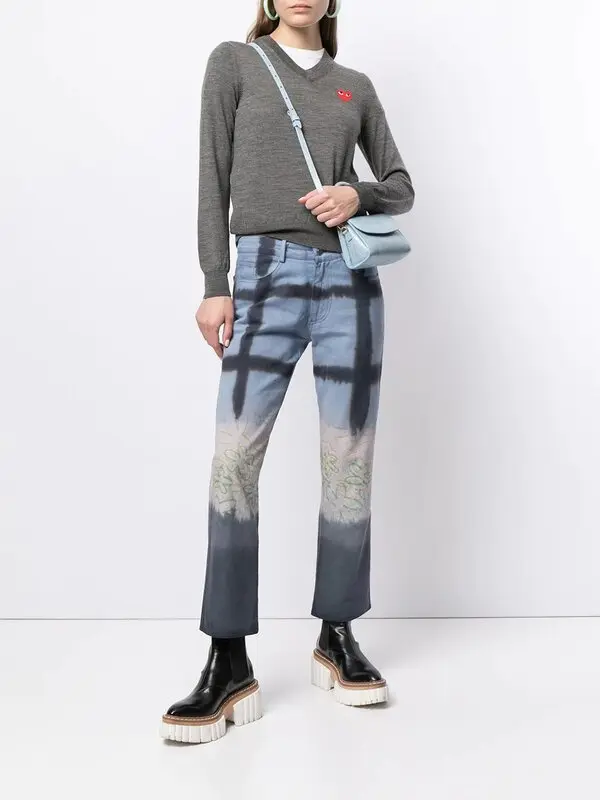Play Comme Des Garcon Intarsia Knit Logo V-neck Jumper - Gray