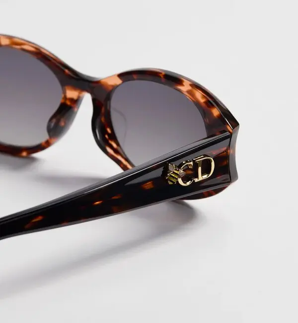 Dior Sunglasses With Cd Logo Embellishment - Gray