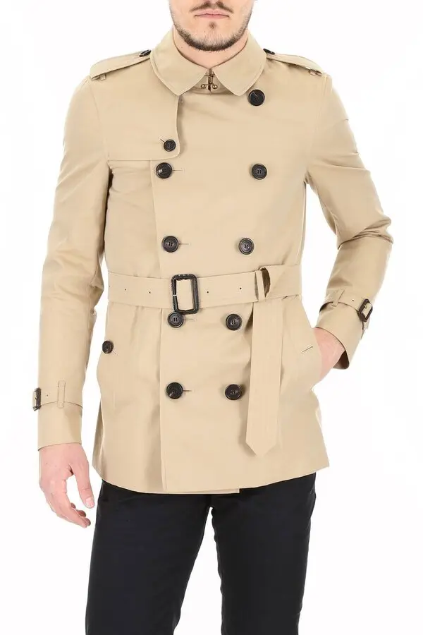Burberry Sandringham Short Trench Coat