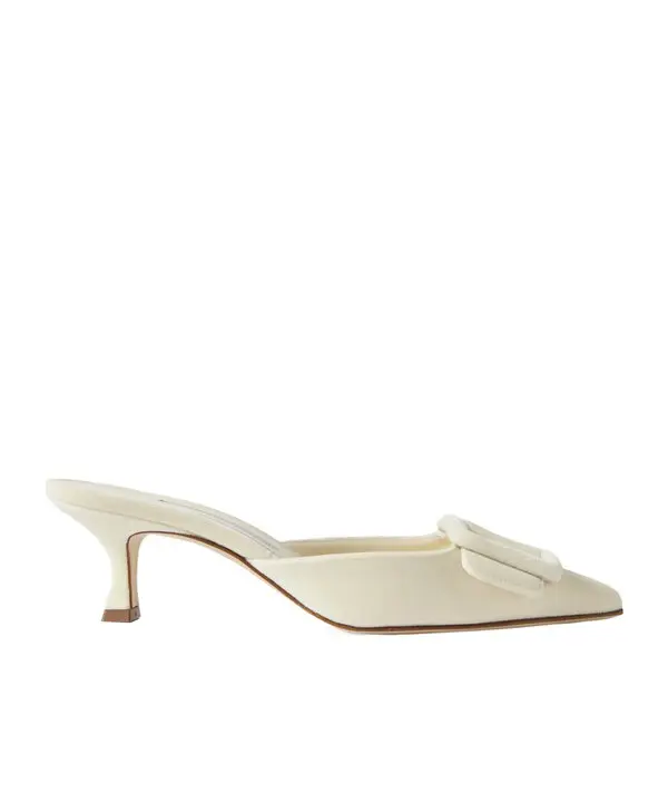 Manolo Blahnik Maysale Buckle Mule - Cream