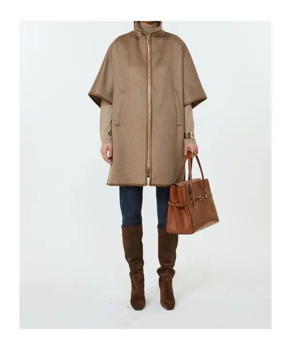 Max Mara Natural Leather Handbag - Brown
