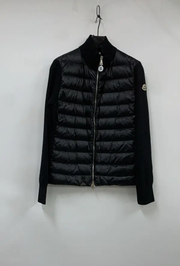 Moncler High-neck Padded Jacket With Ribbed Knit Sleeves - Black