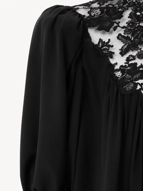 Chloé Fluid Puff-sleeved Blouse With Lace Trim - Black