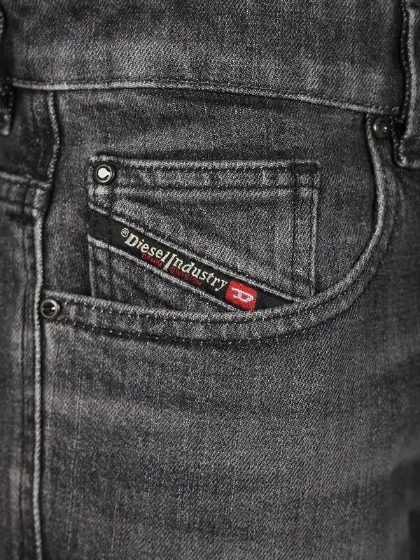 DIESEL® Logo Patch Jeans - Black