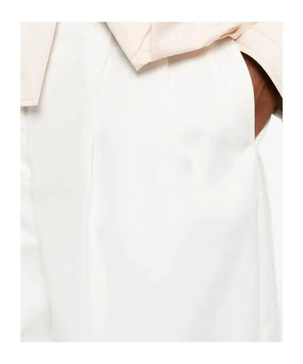 Peserico Pleated Front Trousers - White