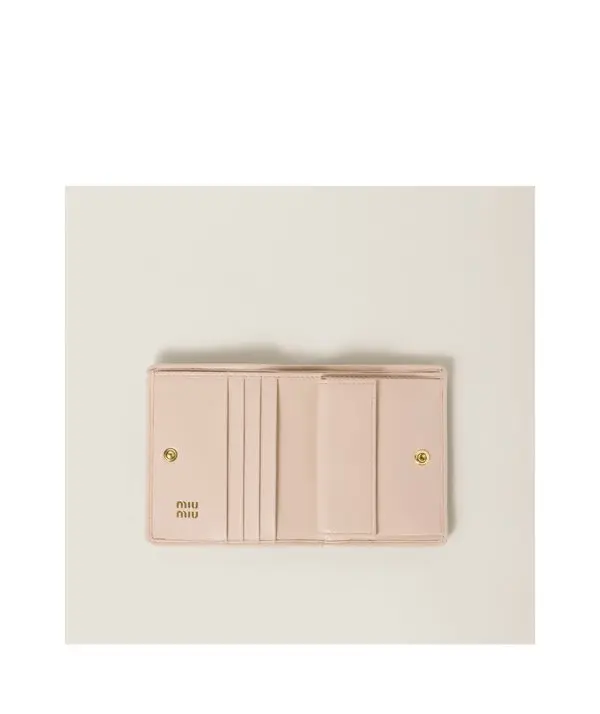 Miu Miu Small Matelassé Nappa Leather Wallet - Pink