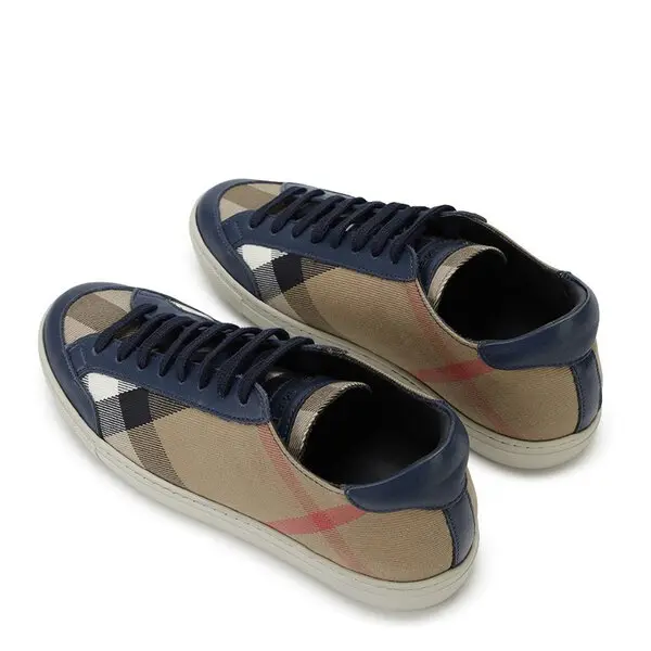 Burberry Low-top Sneakers With Signature Check