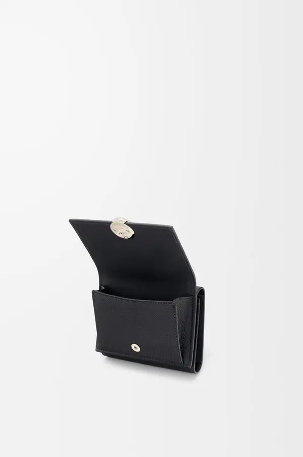 Loewe Pebble Trifold Wallet In Pebble Grain Calfskin