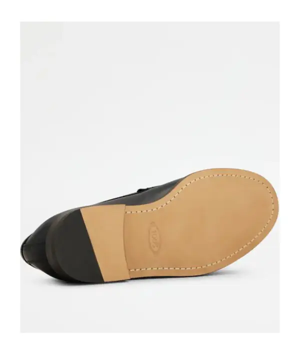 TOD'S Embossed Logo Leather Loafers - Black