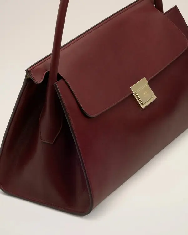 Ami Mimi Shoulder Bag - Wine Red