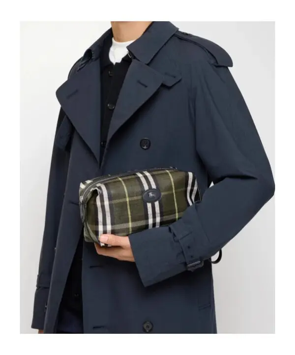 Burberry Highlands Travel Pouch - Thicket Green