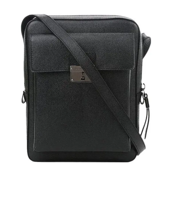 Burberry Logo Shoulder Bag - Black