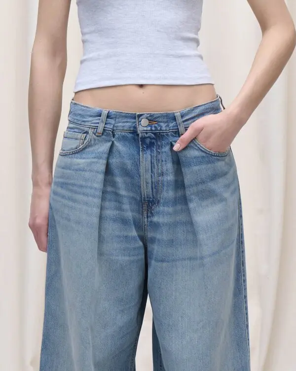 HAIKURE Candy Pleated Jeans - Ionic Blue