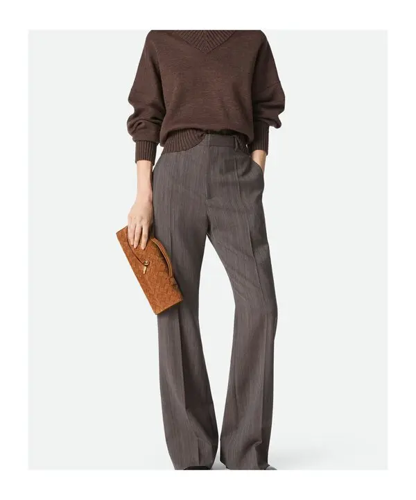 Bottega Veneta Andiamo Suede Clutch - Amber