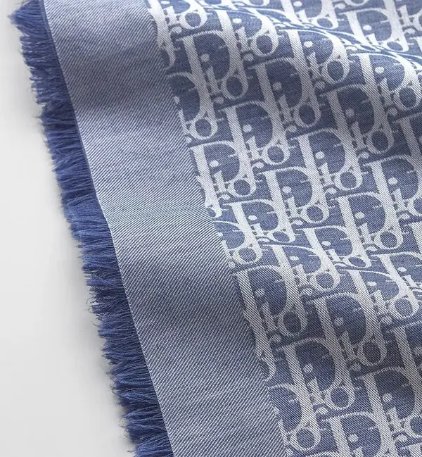 Dior Infini Shawl