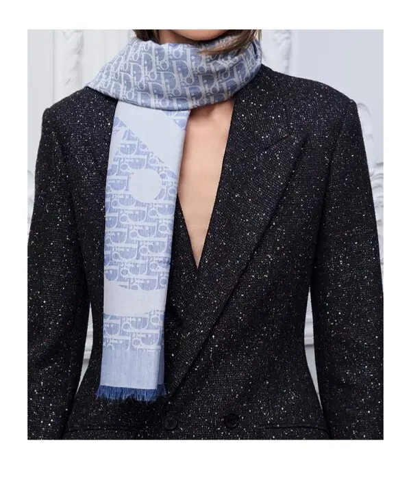 Dior Infini Shawl