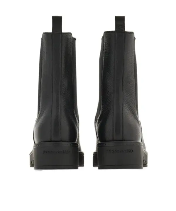 FERRAGAMO Chelsea Boots In Kid Leather