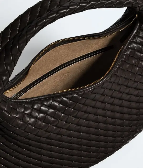 Bottega Veneta Woven Leather Handbag - Fondant