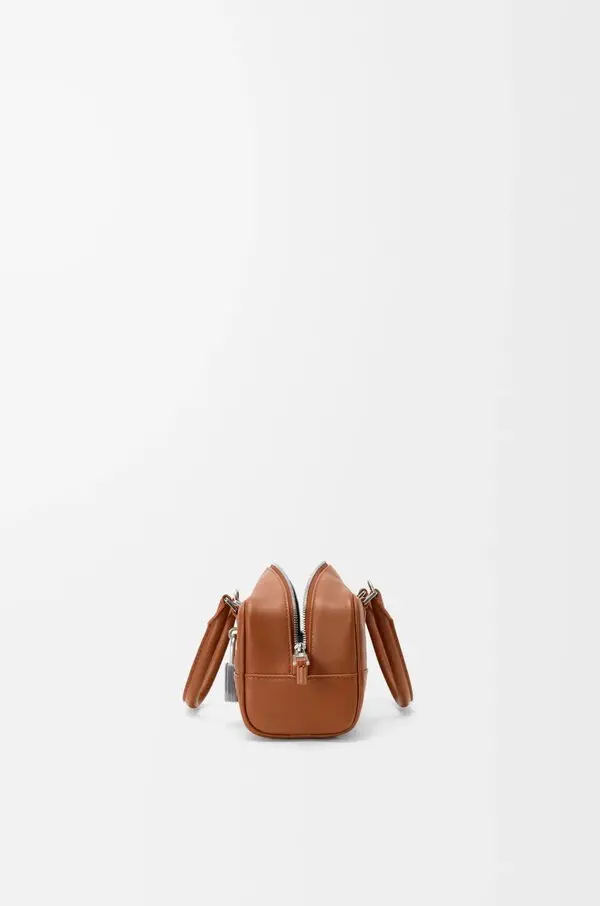 Loewe Amazona 23 Bag