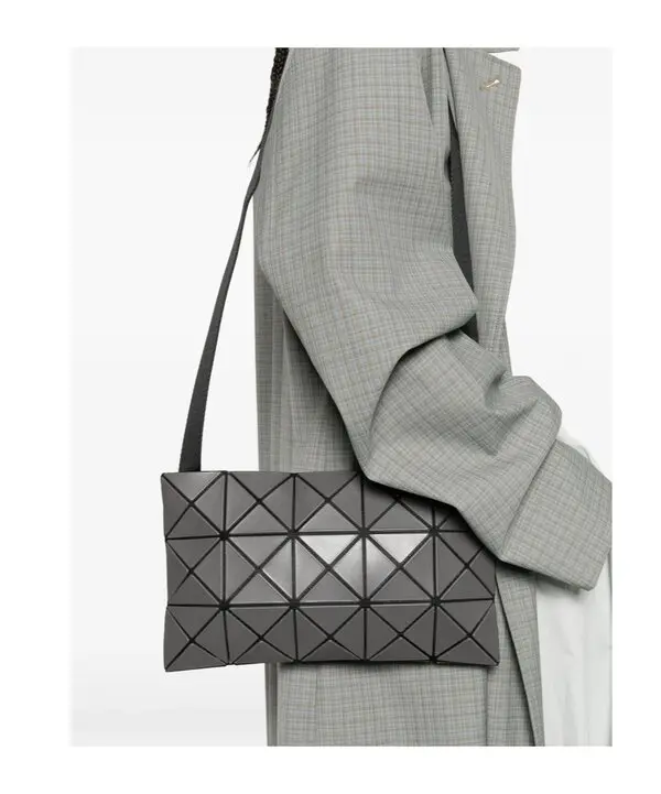 Issey Miyake Geometric Crossbody Bag - Gray