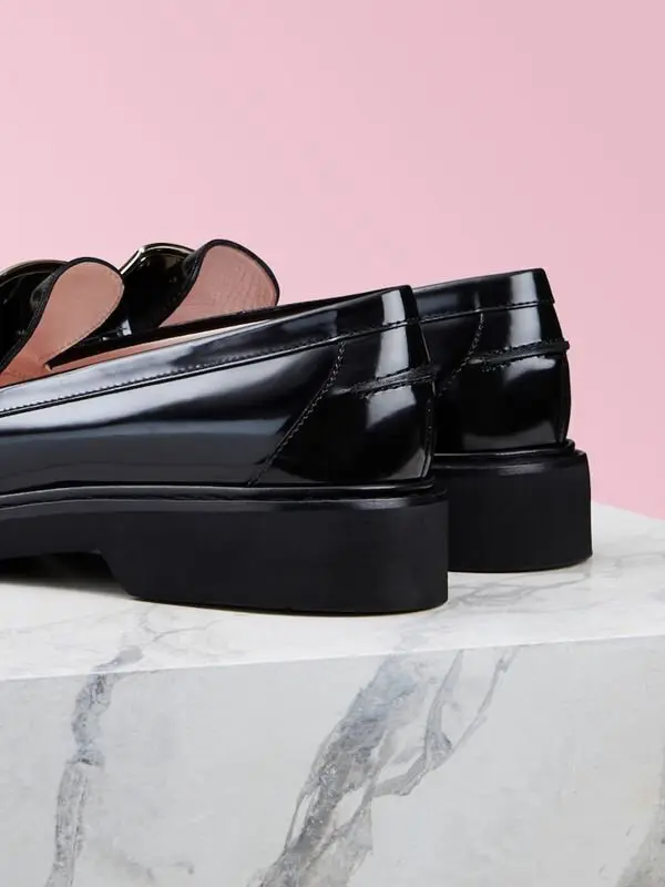 ROGER VIVIER Buckled Loafers