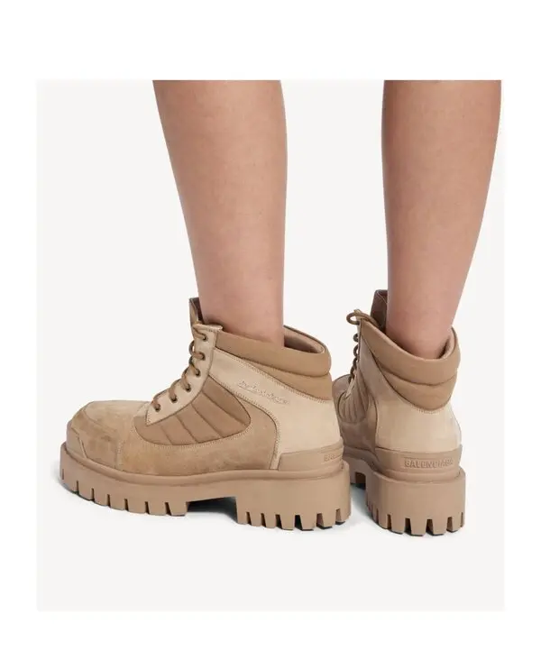 Balenciaga Combat Strike Lace-up Boots - Sand-colored