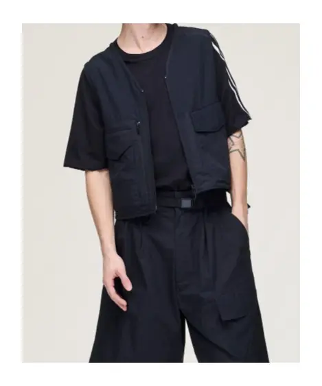 Y3 Sleeveless Pocket Vest With Zip-up Closure - Black