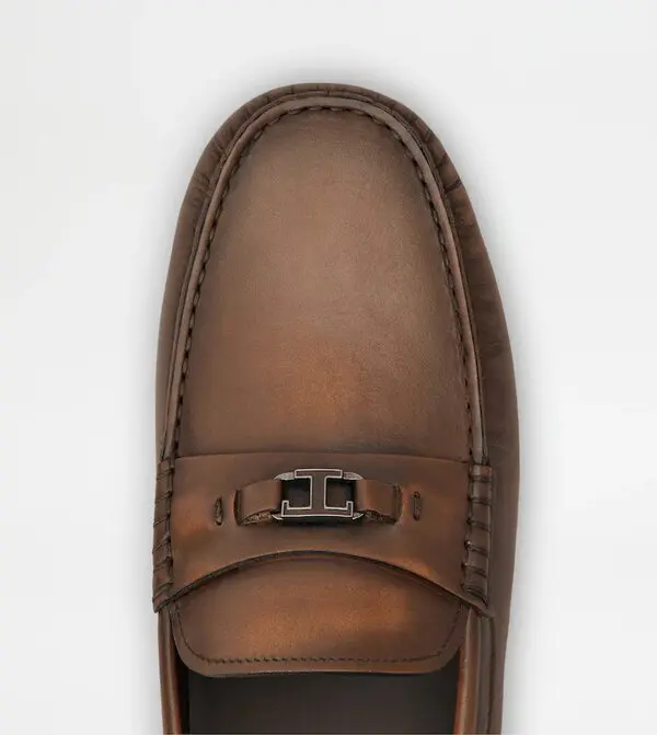 TOD'S City Gommino Loafers With Logo Detail - Brown