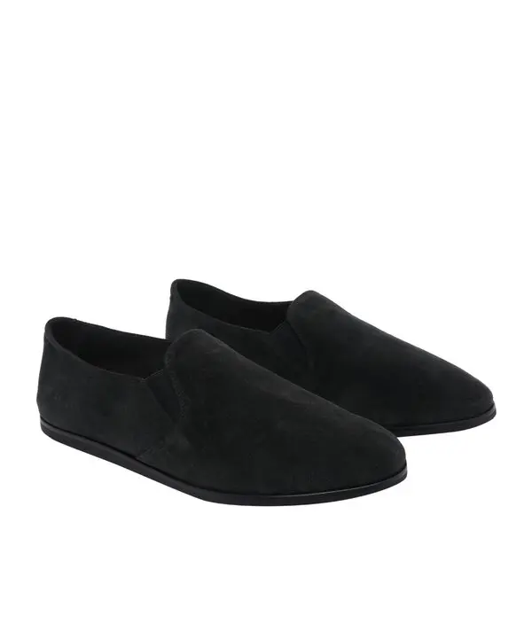 COMMON PROJECTS Slip-on Loafers