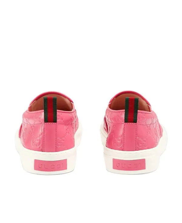Gucci Embossed Logo Casual Slip-on Sneakers - Pink