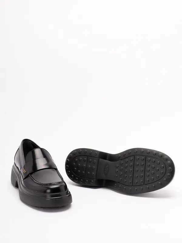 TOD'S Logo Plaque Slip-on Loafers