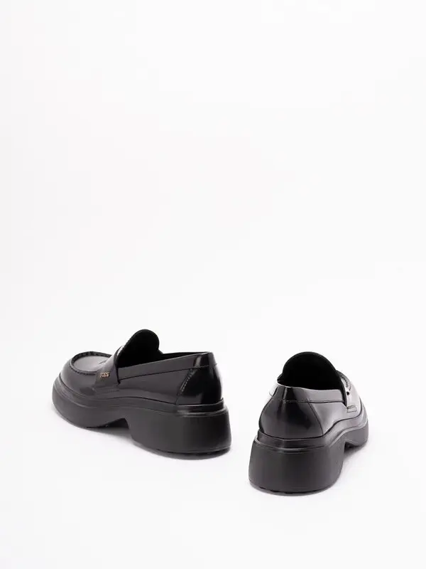 TOD'S Logo Plaque Slip-on Loafers