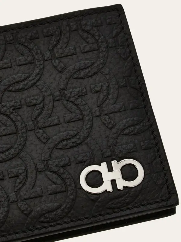 FERRAGAMO Embossed Logo Bifold Wallet - Black