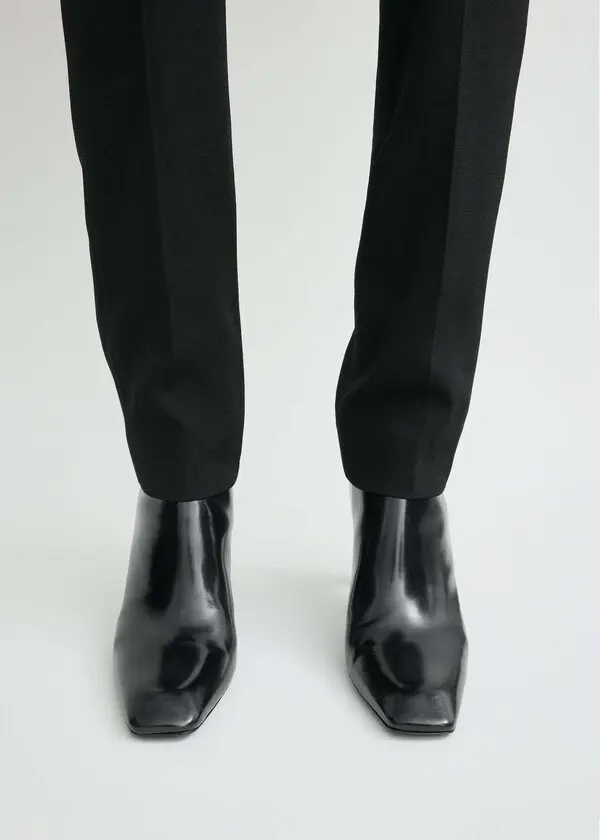 TOTEME Square-toe Side Zip Ankle Boots