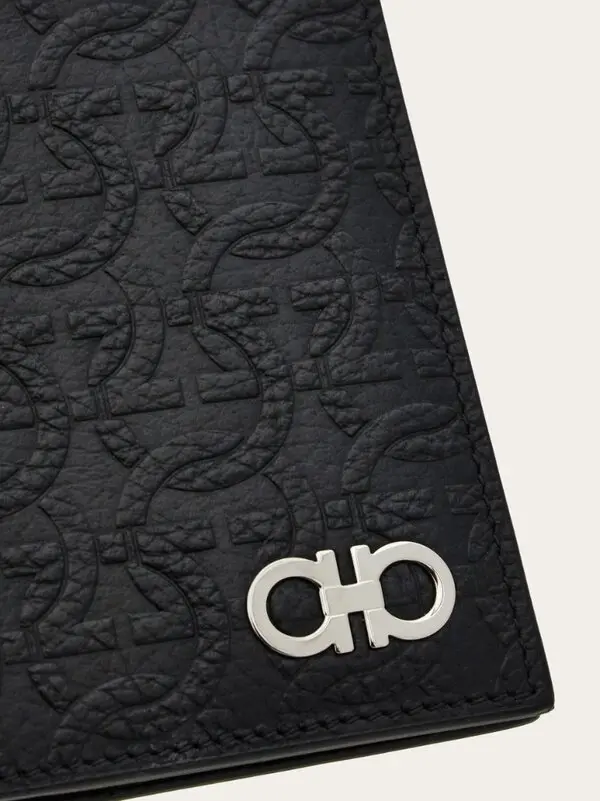 FERRAGAMO Gancini Wallet - Black