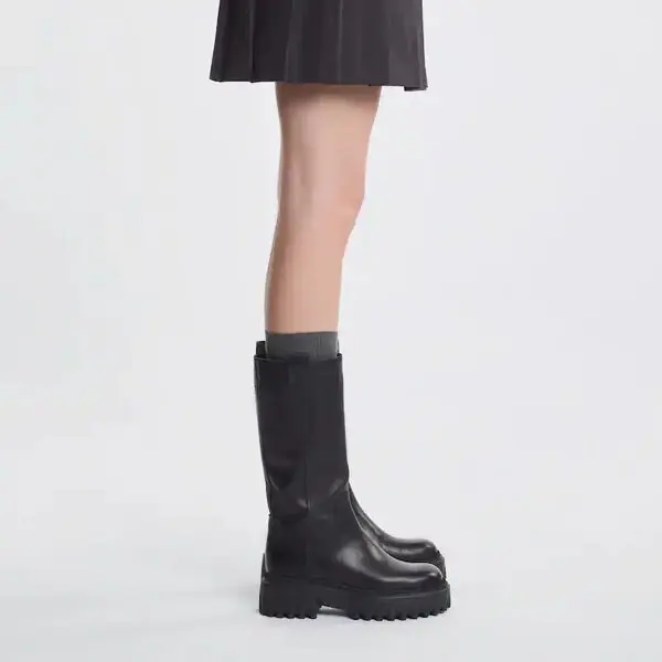 Hogan Lug-sole Side-zip Leather Boots - Black