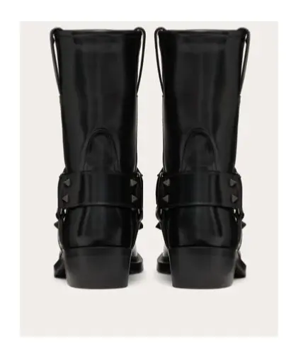 Valentino Garavani Rockstud Square Toe Boots