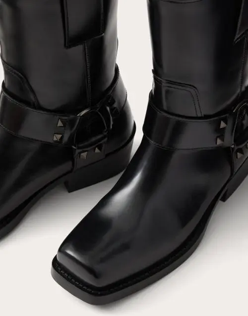 Valentino Garavani Rockstud Square Toe Boots