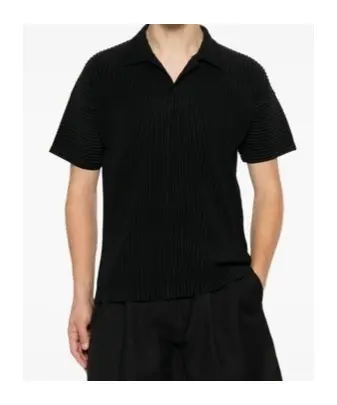 Issey Miyake Homme Plissé Pleated V-neck Polo Shirt - Black