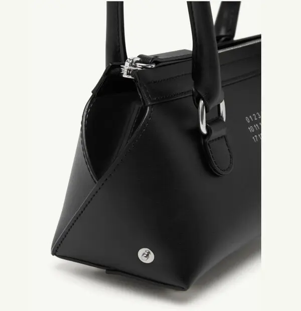 MAISON MARGIELA Bauletto Shoulder Bag - Black