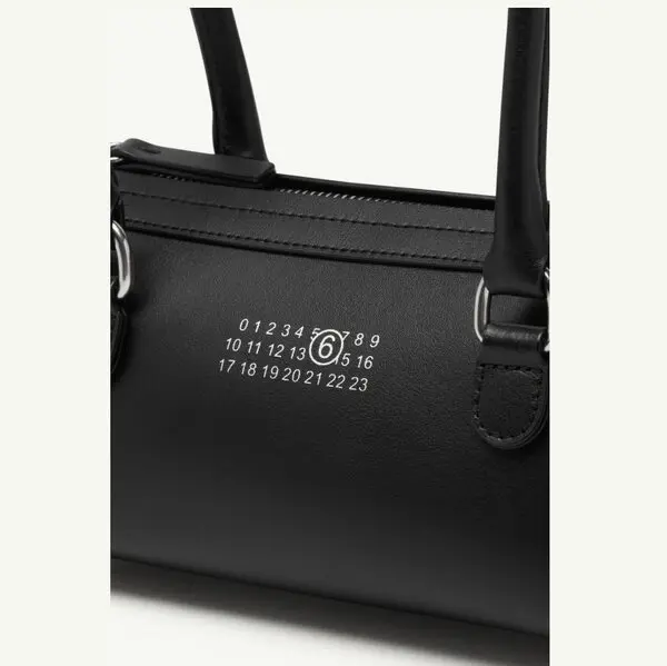 MAISON MARGIELA Bauletto Shoulder Bag - Black