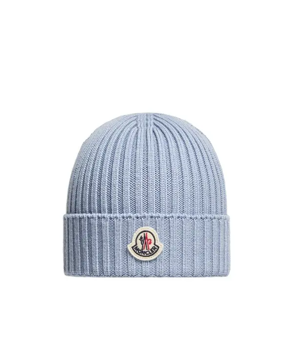 Moncler Logo Patch Ribbed Knit Beanie - Light Blue
