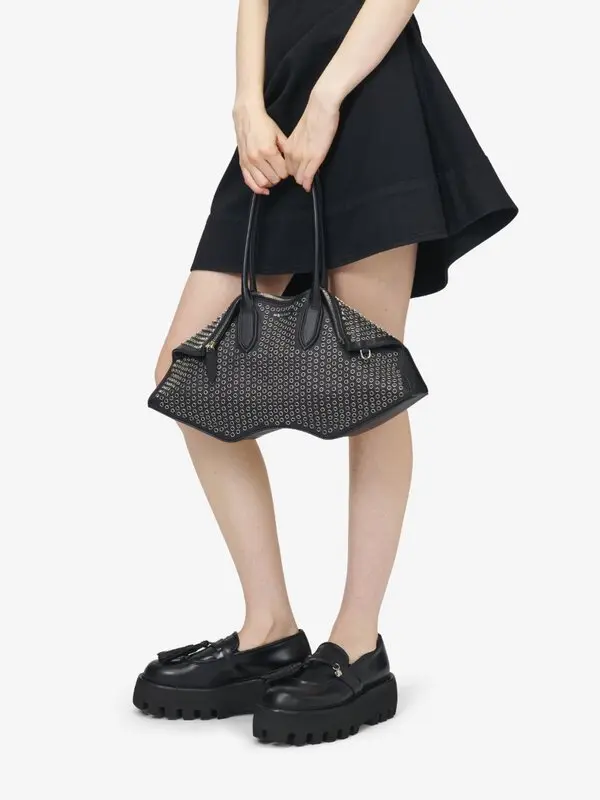 Alexander McQueen Manta Shoulder Bag With Studded Detail - Black
