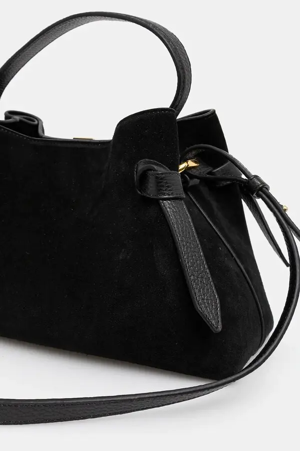 Yuzefi Gyoza Shoulder Bag
